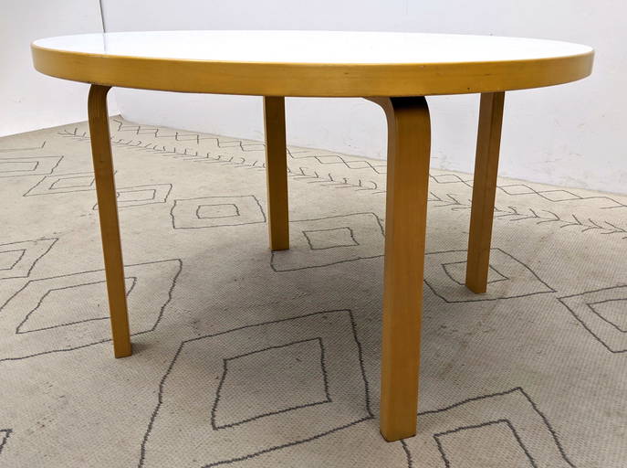 Alvar Aalto For Artek Round Table With White Laminate T