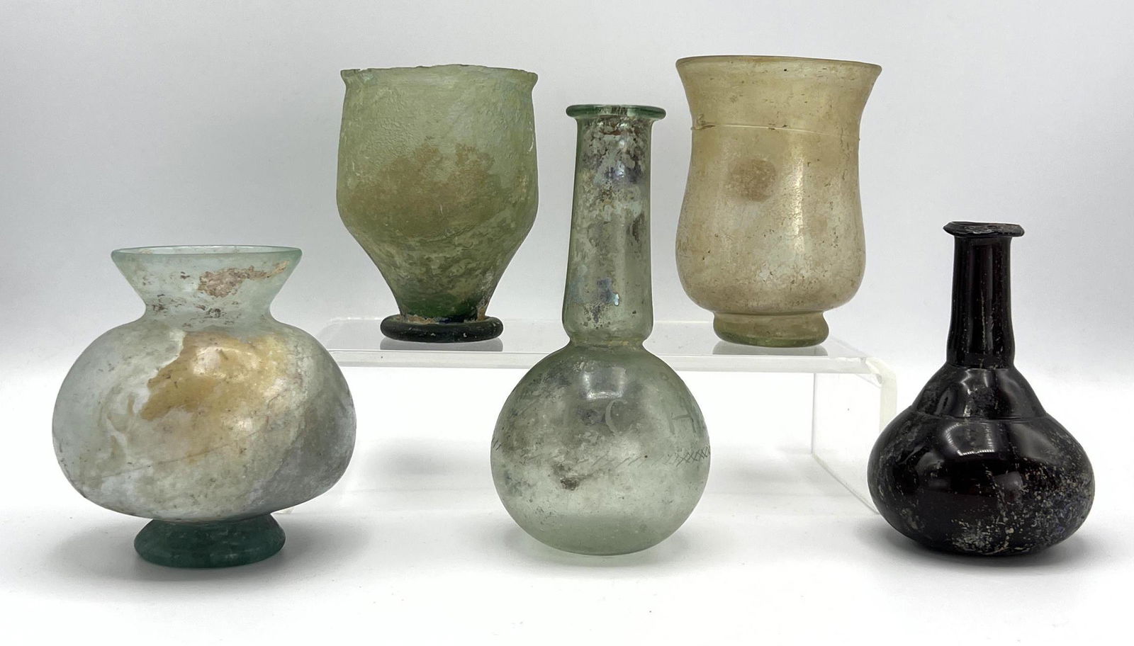 5 Pc Ancient Roman Glass Vases And Vessels.