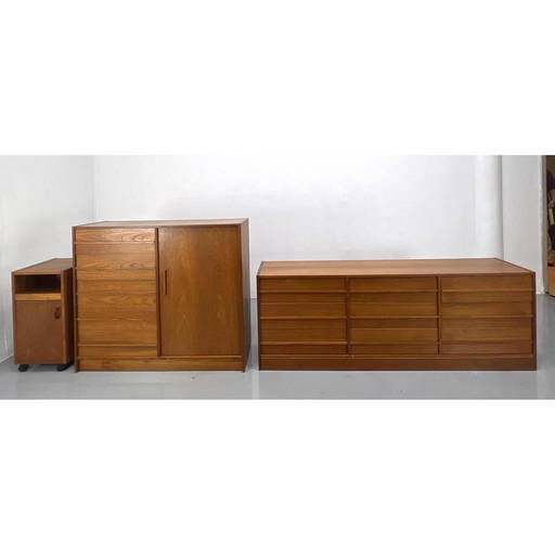 3 Pc Danish Modern Teak Bedroom Set. Tall Dresser/wardrobe With Drawers ...