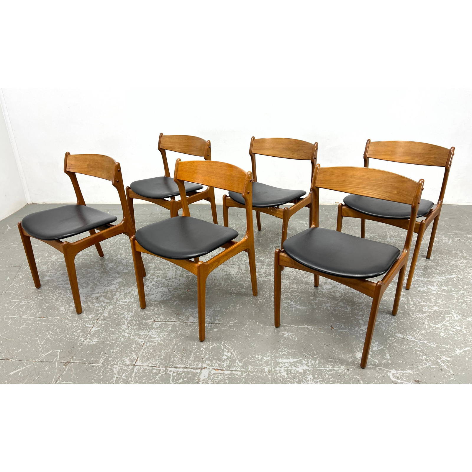 Set 6 Domus Danica Teak Dining Side Chairs. Teak Frames With Black ...