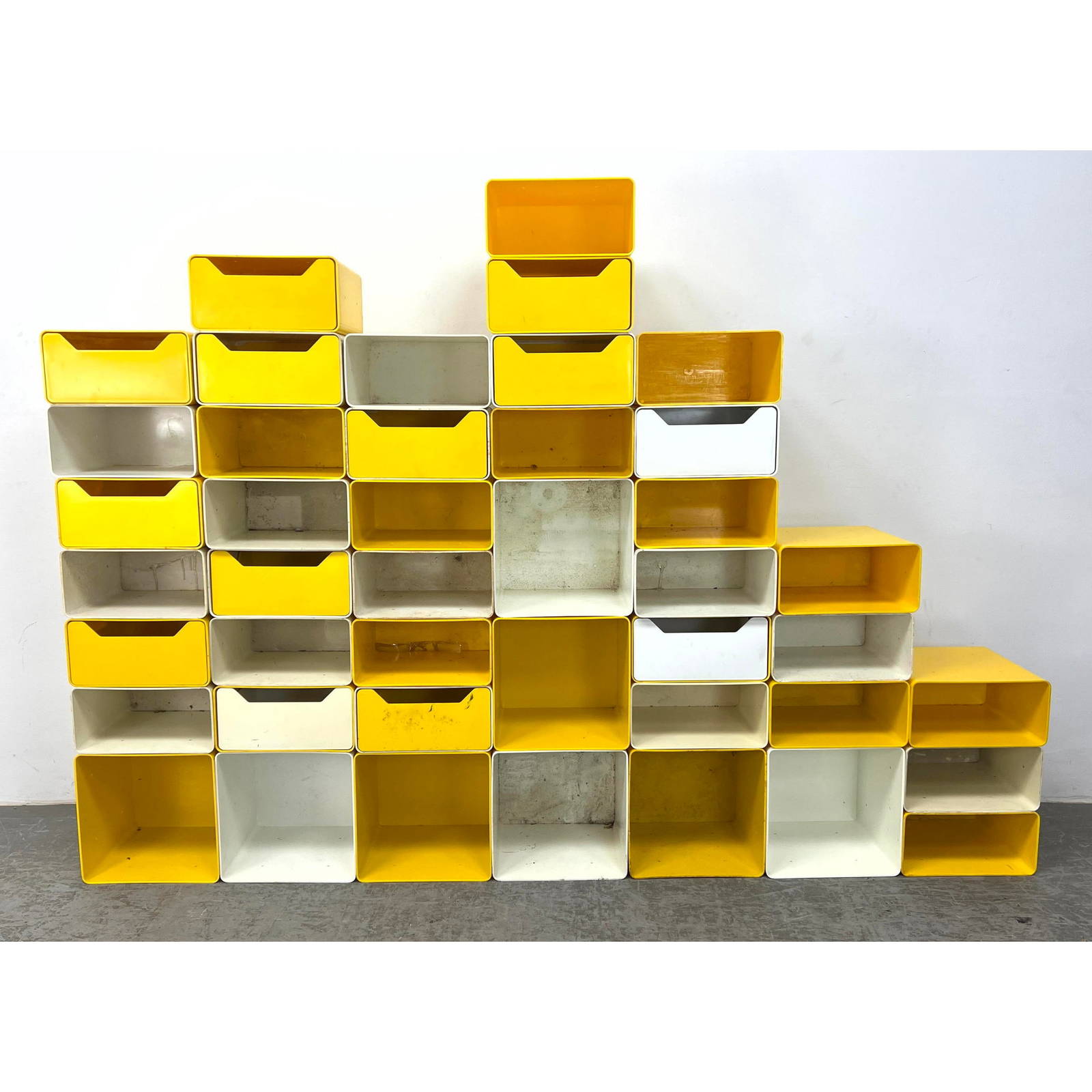 Modular Yellow And White Plastic Storage Boxes Interchangeable Stacking ...
