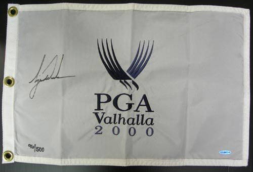 Tiger Woods Signed 2000 Pga Valhalla Flag Uda