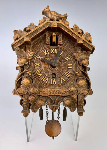 Lux Miniature Cuckoo Clock