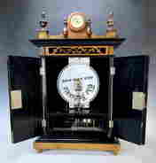 Orchestral Music Box. - Jul 22, 2017 | Dan Morphy Auctions in PA