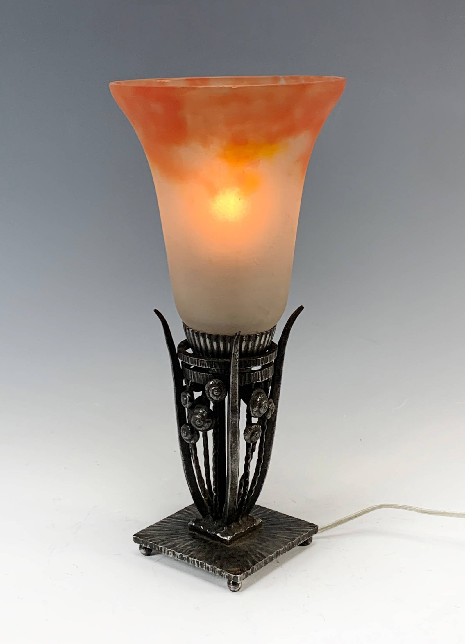 Robj Art Deco Veilleuse W Signed Croismere Shade Auction