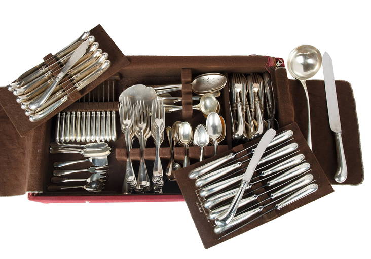 JAMES ROBINSON SILVER SERVICE SET (#0126) on Apr 16, 2022 | Shapiro ...