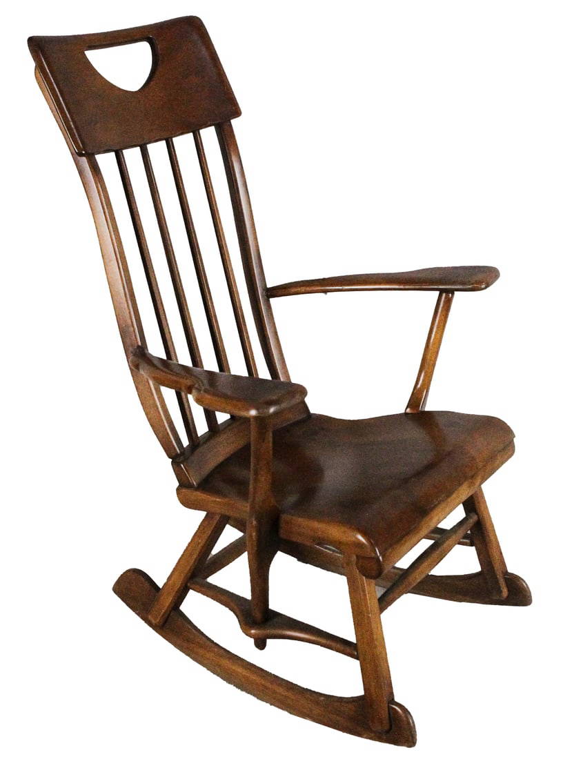 Vintage Sikes Co. Maple Wood American Colonial-style Rocking Chair Auction