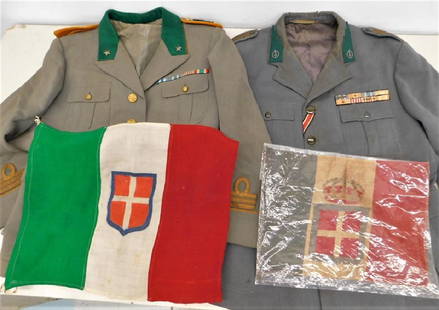 Wwii Italian Military Uniforms With Ribbons/ Flags
