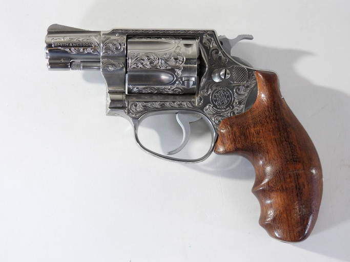 Engraved Model 60 Smith & Wesson Revolver - Jul 21, 2022 | Bruneau & Co ...
