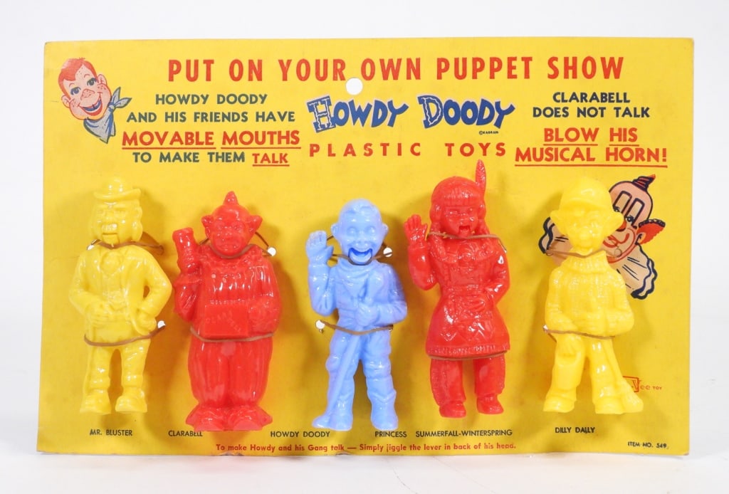 C.1955 Tee-vee Toys Howdy Doody Puppet Show Set Auction