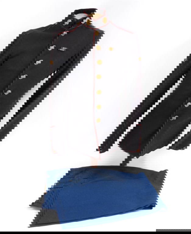 Usmc Bugler's Uniform Of L.l. Chase Auction