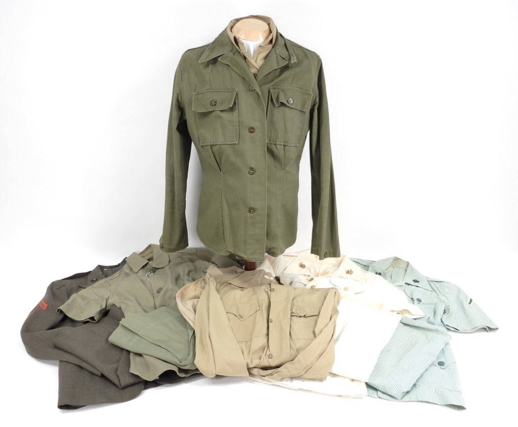 Wwii Usmc Uniforms Of Margaret V. Booth Auction