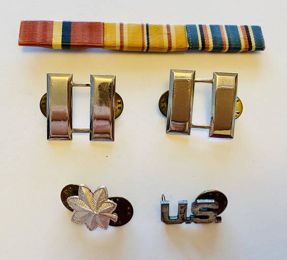 Military Bars And Decorations