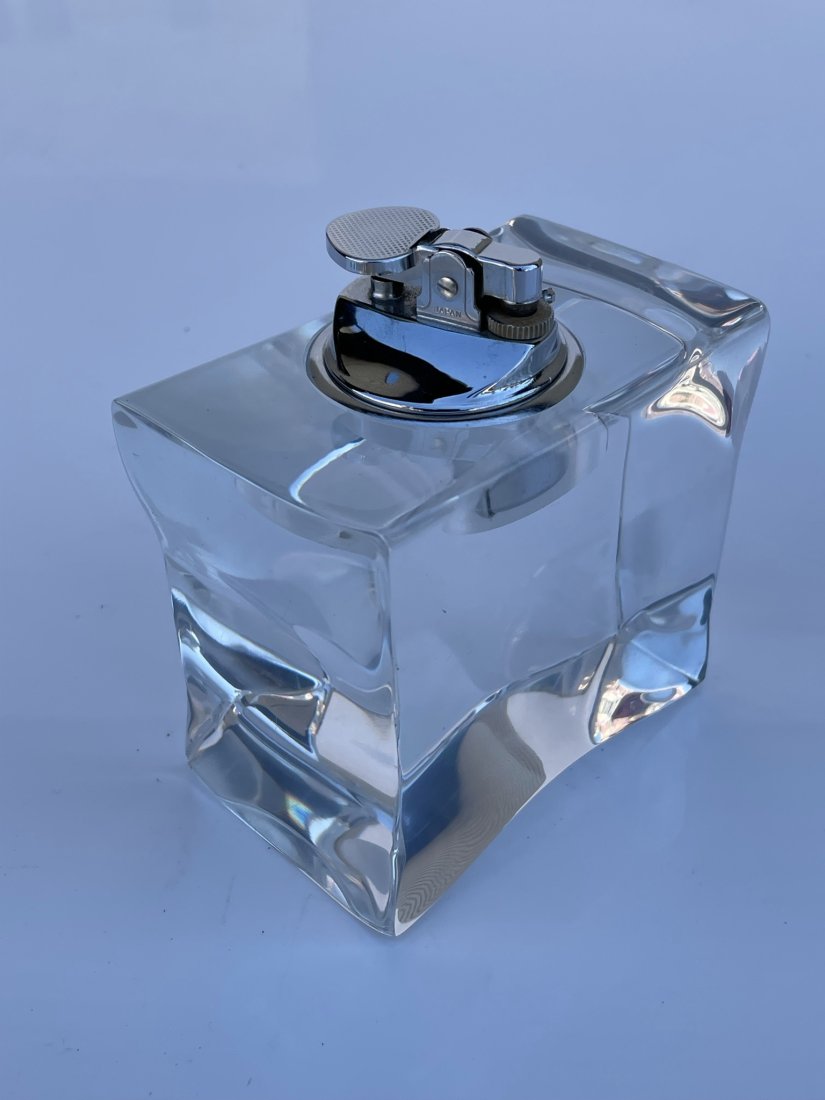 Vintage Lighter In Lucite And Metal