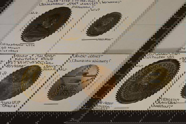 5 Metal Alcohol Tokens: Head Of The Bourban