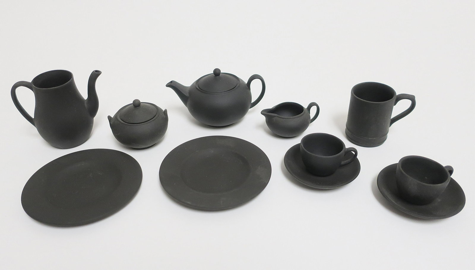 9 Wedgwood Miniature Black Basalt Tea Wares - Apr 29, 2020 | Litchfield ...