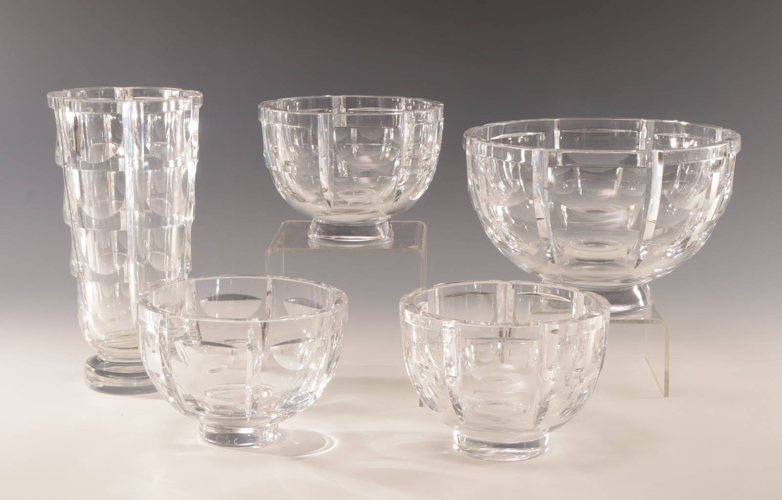 Simon Gates For Orrefors - '1000 Windows' Group Auction