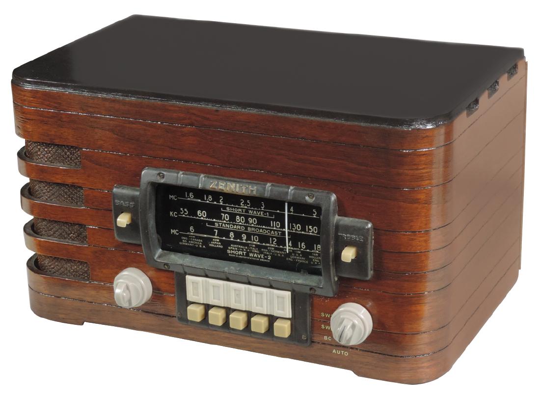 Radio, Zenith Wavemagnet, 2-tone wood case