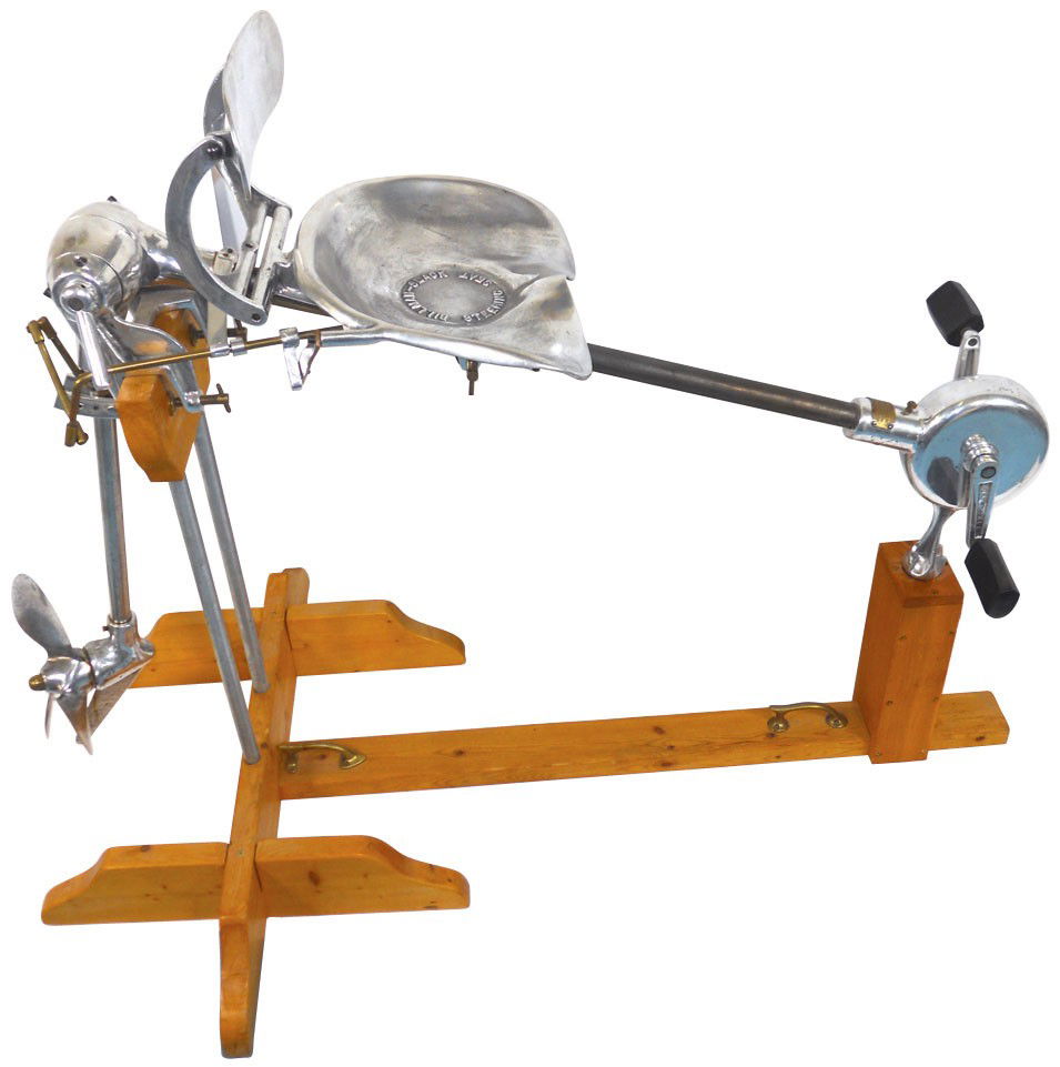 1015: Boat outboard motor, Aquacycle, hand operated, mf