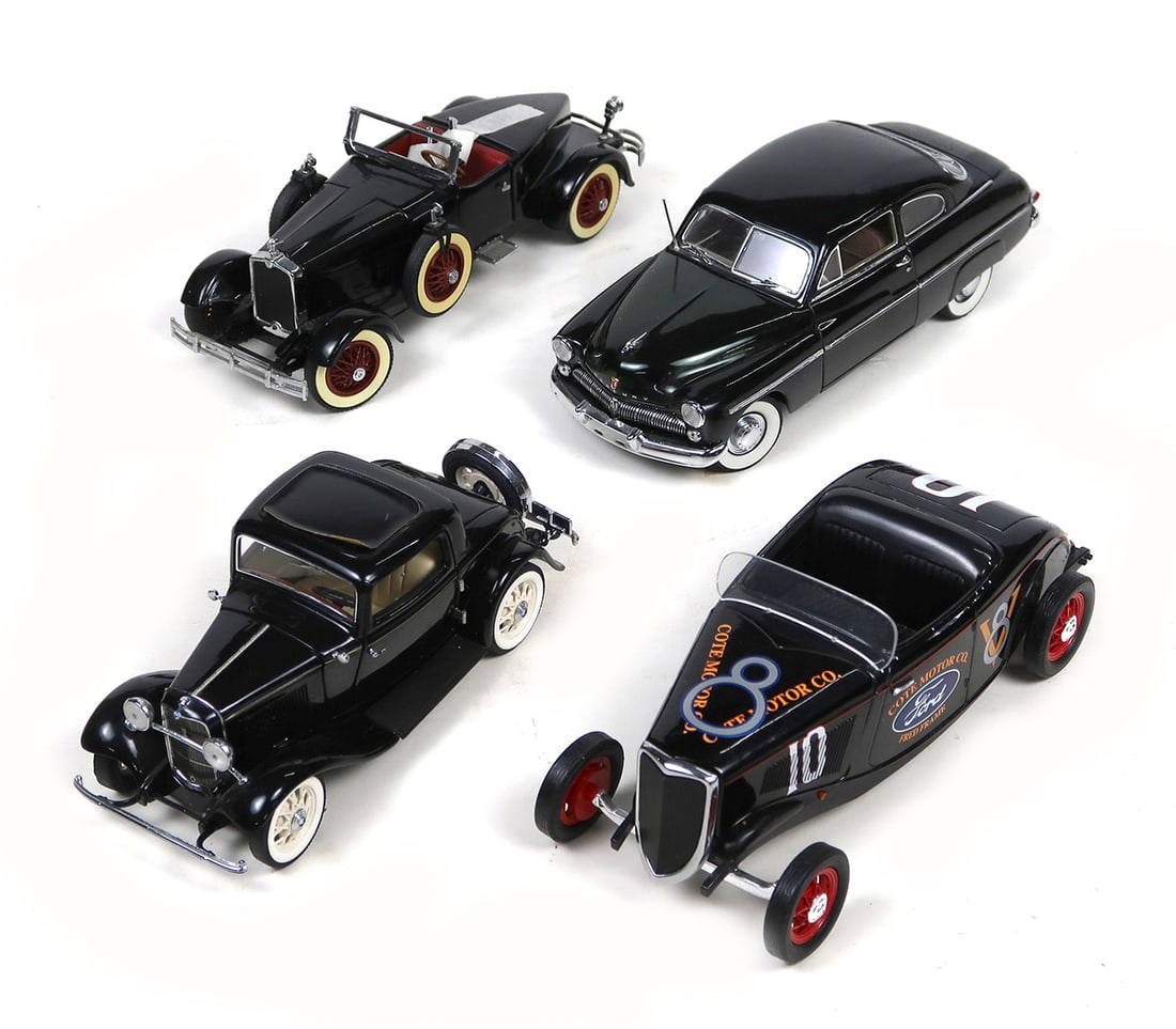 Toy Scale Models (4), Racing Champions, 1933 Ford V8, Cote Motor Co ...