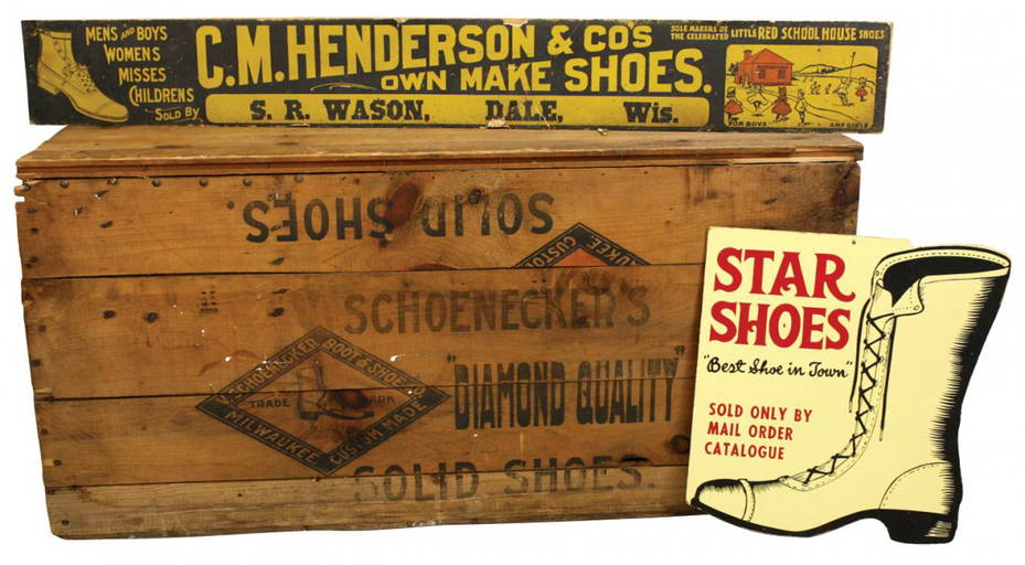 Shoe Store Signs & Box (3), C.m. Henderson & Co. Little