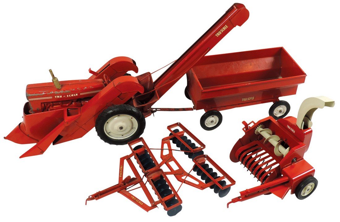 Farm toys (4), Tru-Scale silage or hay chopper, Exc