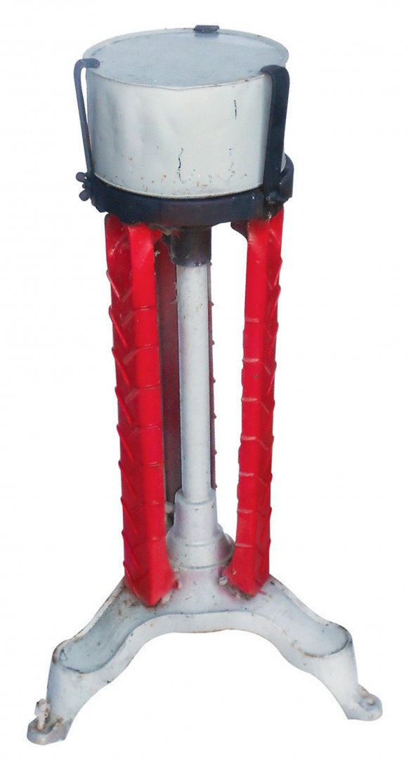 Hog oiler, Rowe Mfg. Co.-Galesburg, IL, cast iron 3-bar