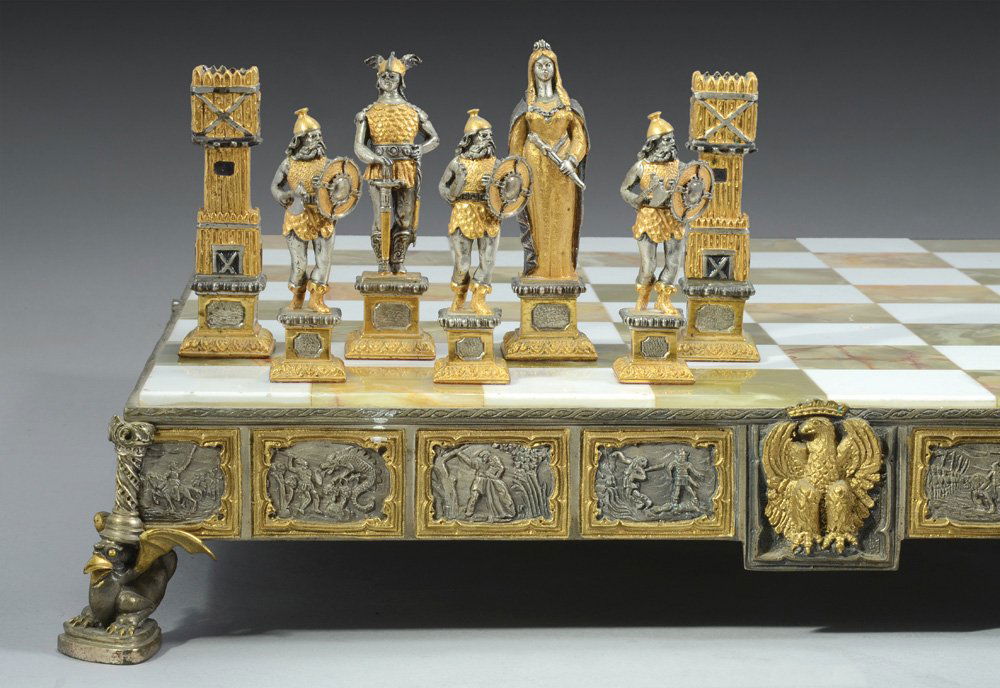 AN EXCEPTIONAL PRECIOUS OBJECT FOR COLLECTORS. A HIGH