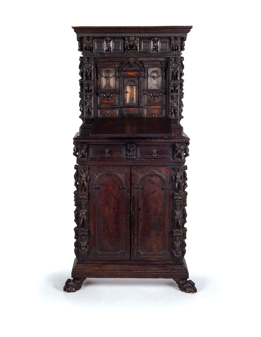 STIPO IN LEGNO DI NOCE, XVIII-XIX SECOLO