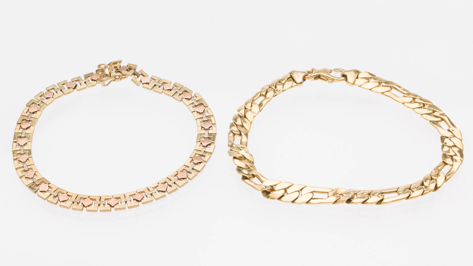 Two 14k Gold Chain Link Bracelets Auction