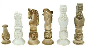 346C: A TURKISH MEERSCHAUM CHESS SET