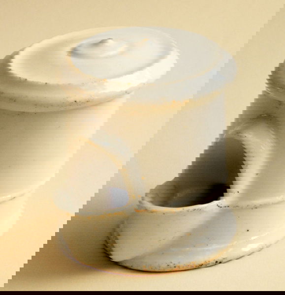 8A: WILLIAM MITCHELL CERAMIC 'SYPHON' INKWELL