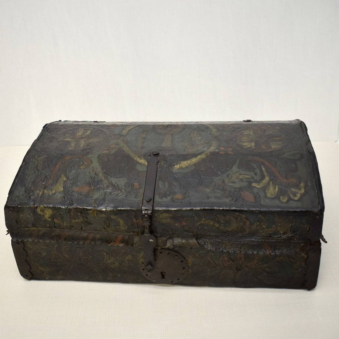 Spanish Colonial Box Auction