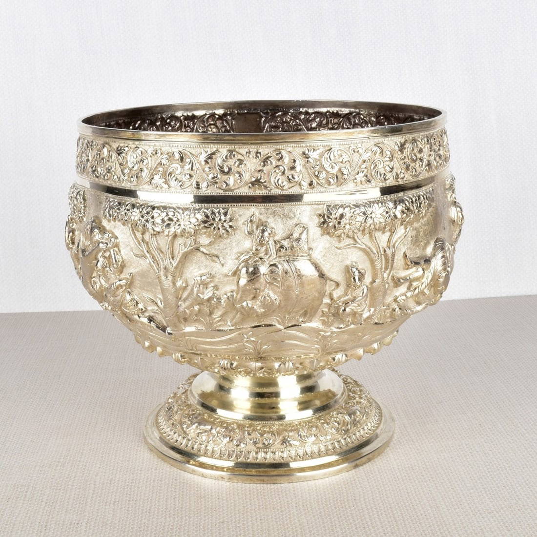 Anglo Indian-burmese Repousse Silver Bowl Auction