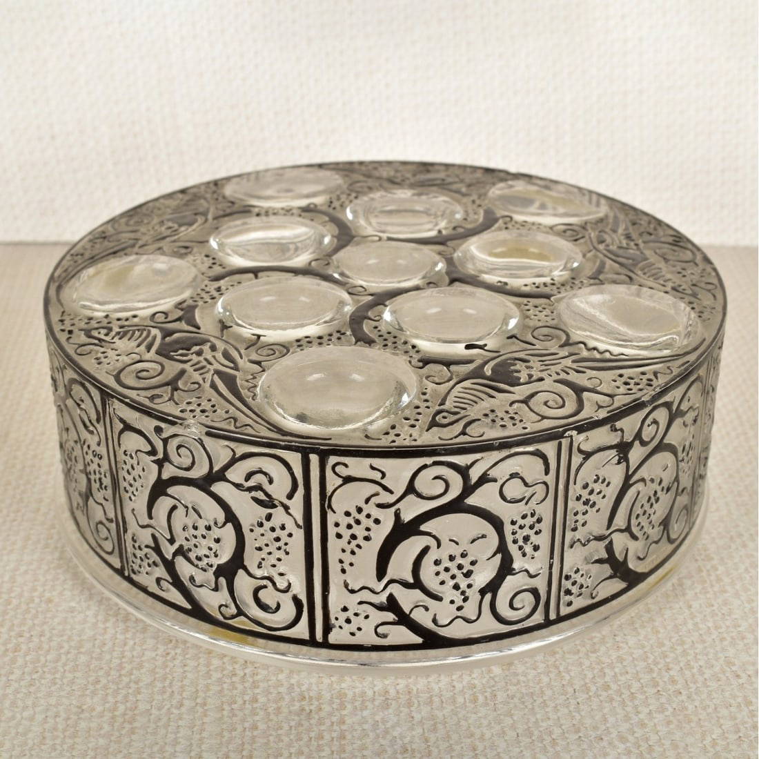 Lalique (french, 1860-1954). "roger" Box Auction