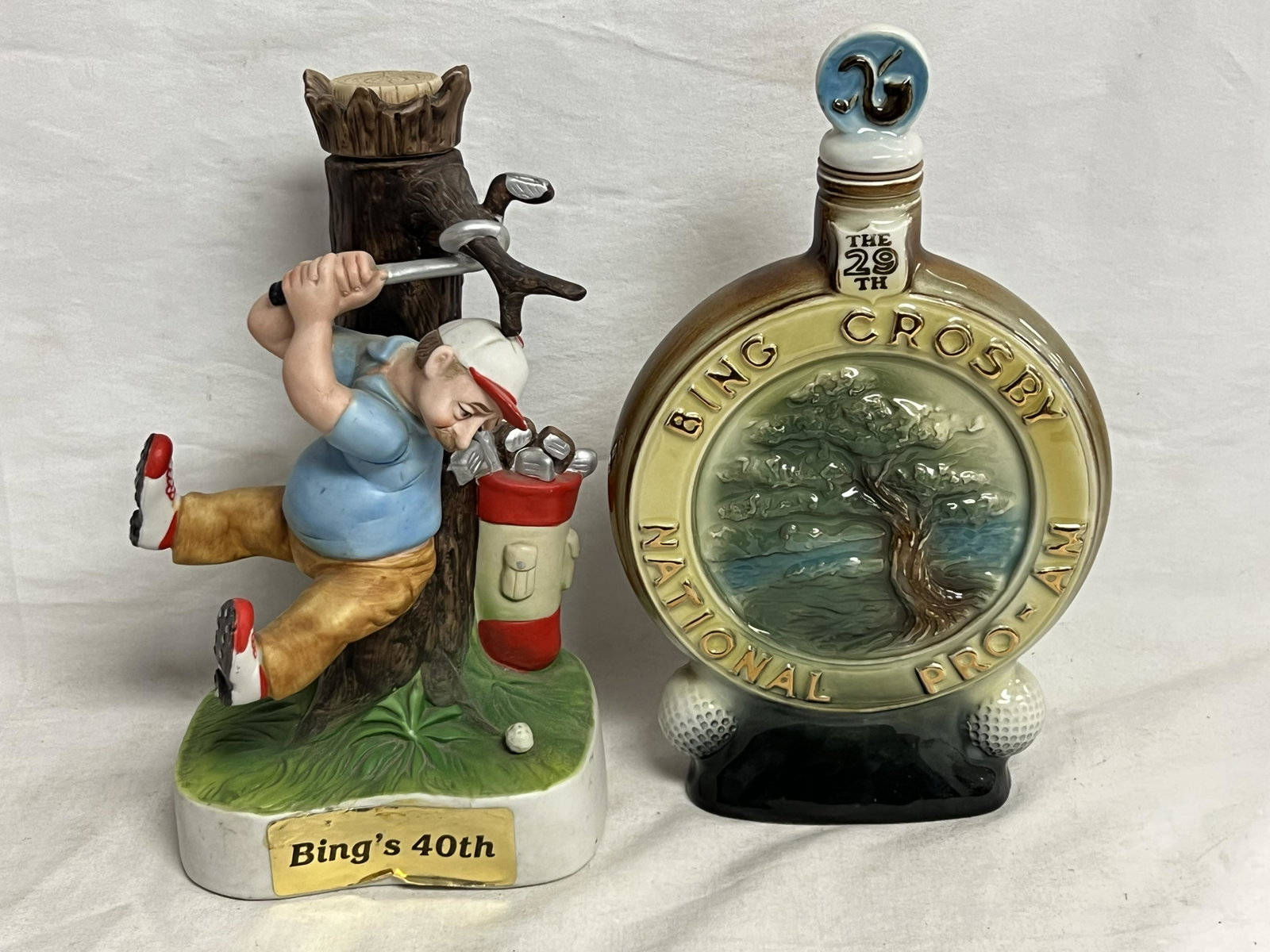 (2)Vtg Bing Crosby Golf Decanters Pro Am - Jun 02, 2022 | A & A Auction ...