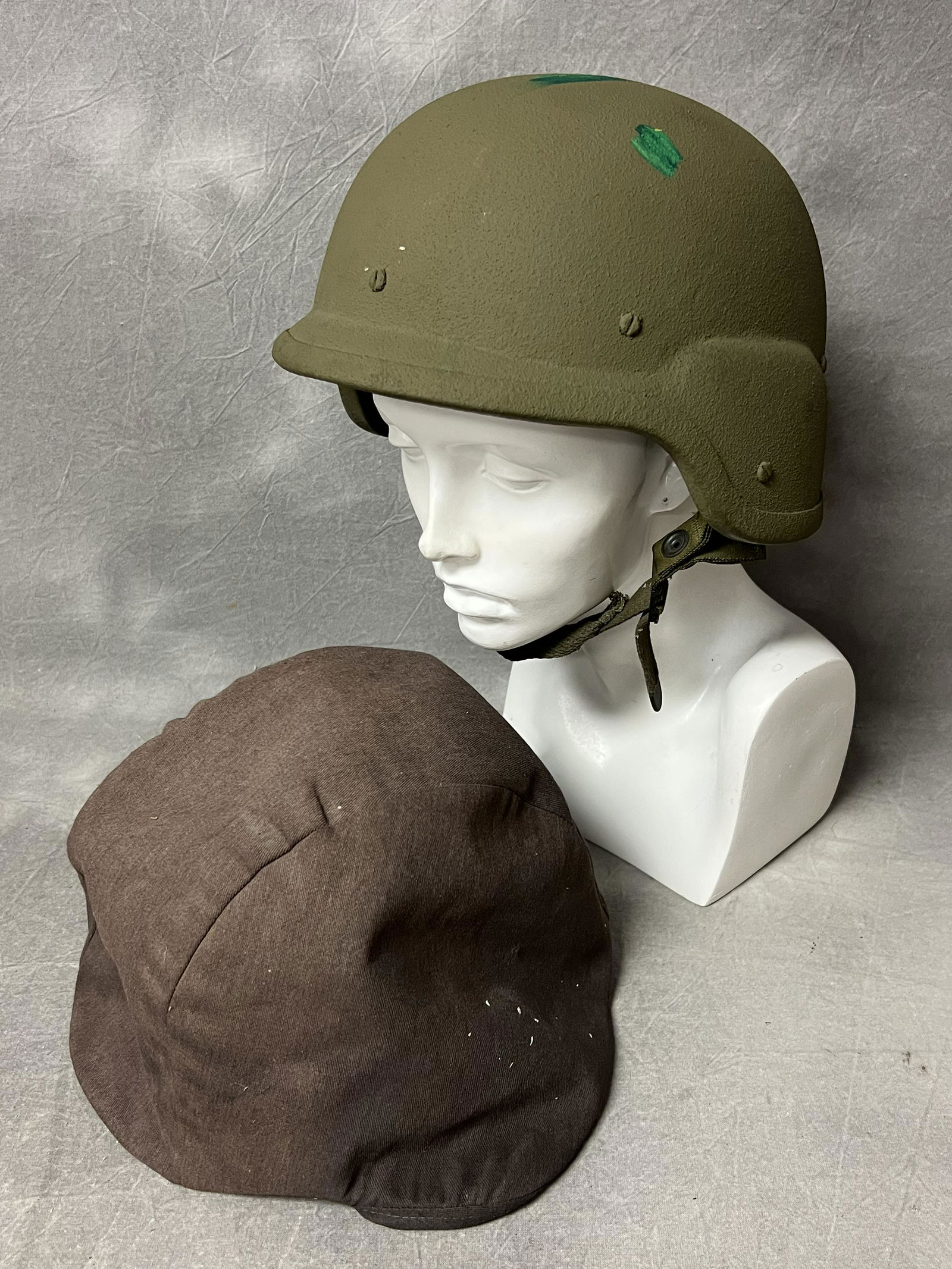 (2)military Helmets Gentex Pasgt Ballistic Helmet, U.s. Kevlar Helmet ...