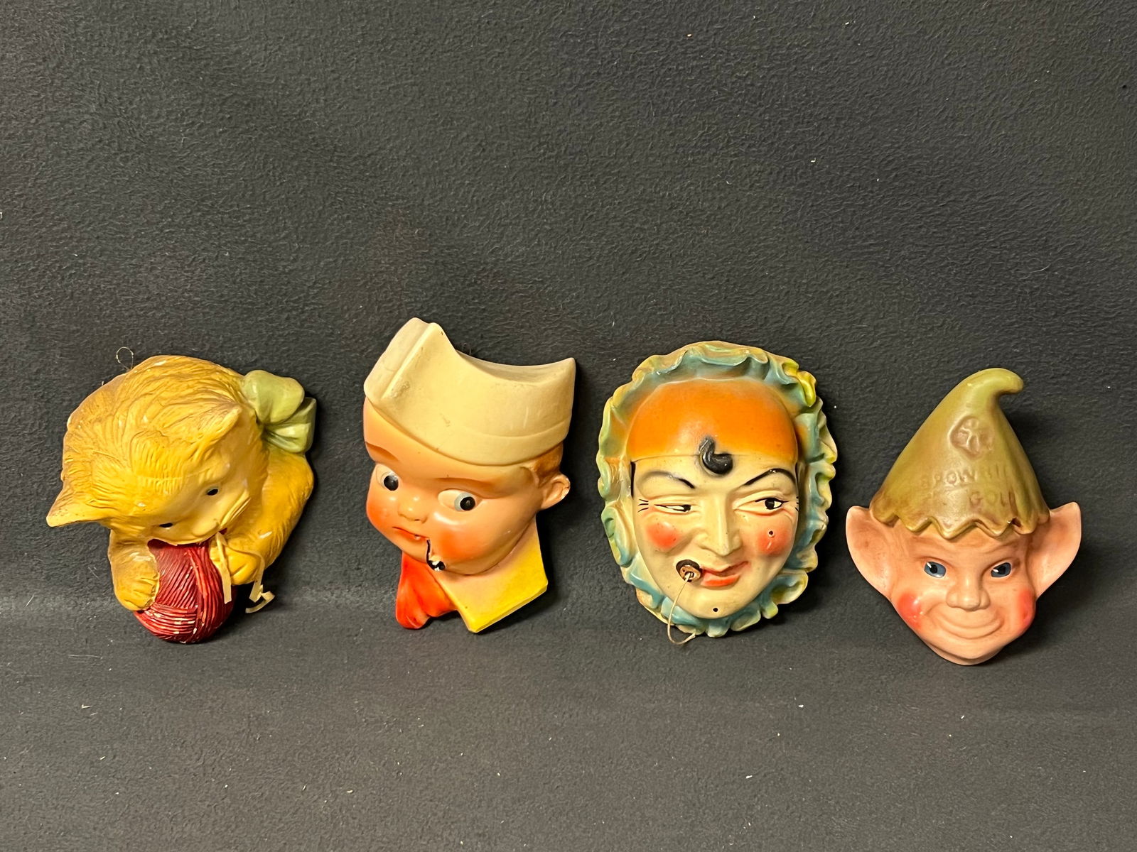 Vintage Chalkware Stringholders,(1)bank