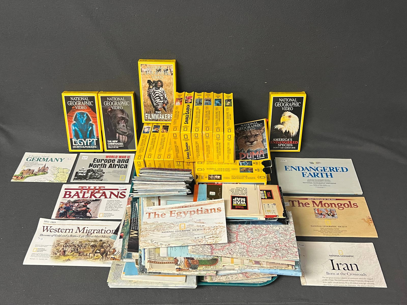 135+ National Geographic Maps & 26 Vhs Tapes Auction