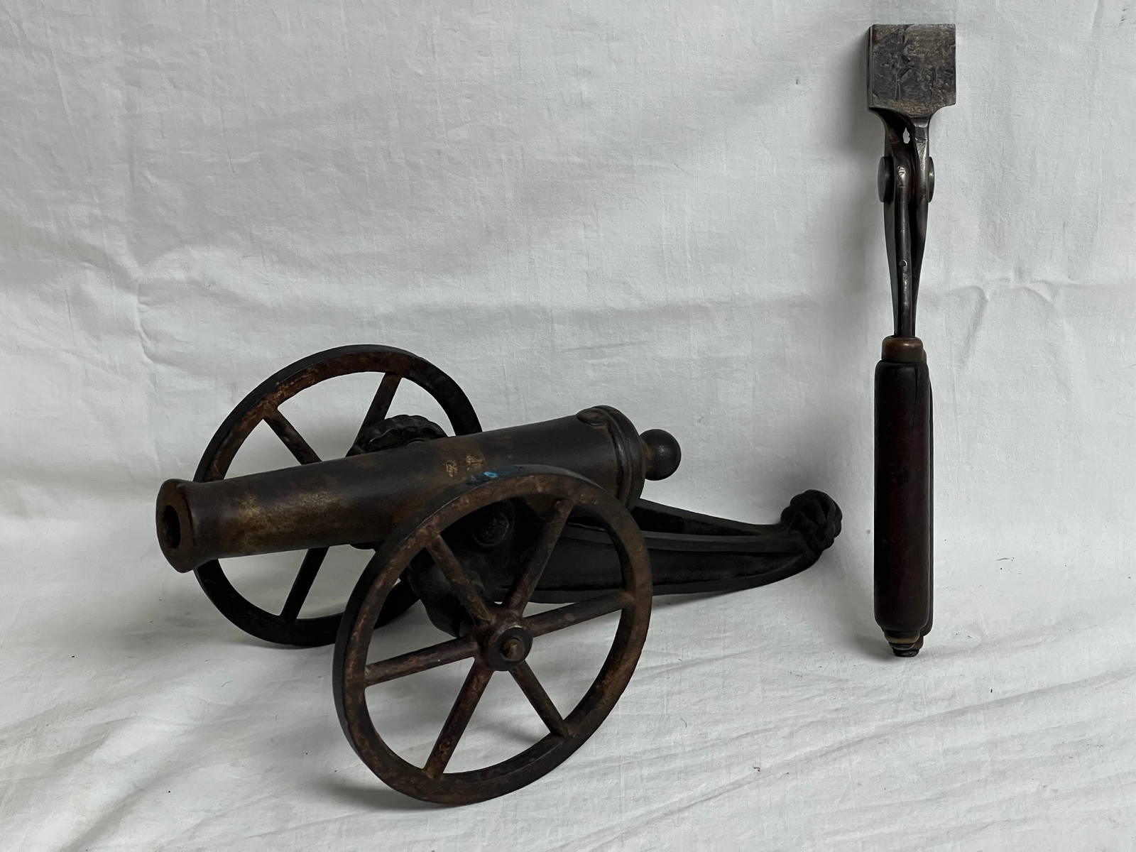 Antique Cast Iron Cannon, Bullet Mold - Cannon Works , Bullet Mold Made ...