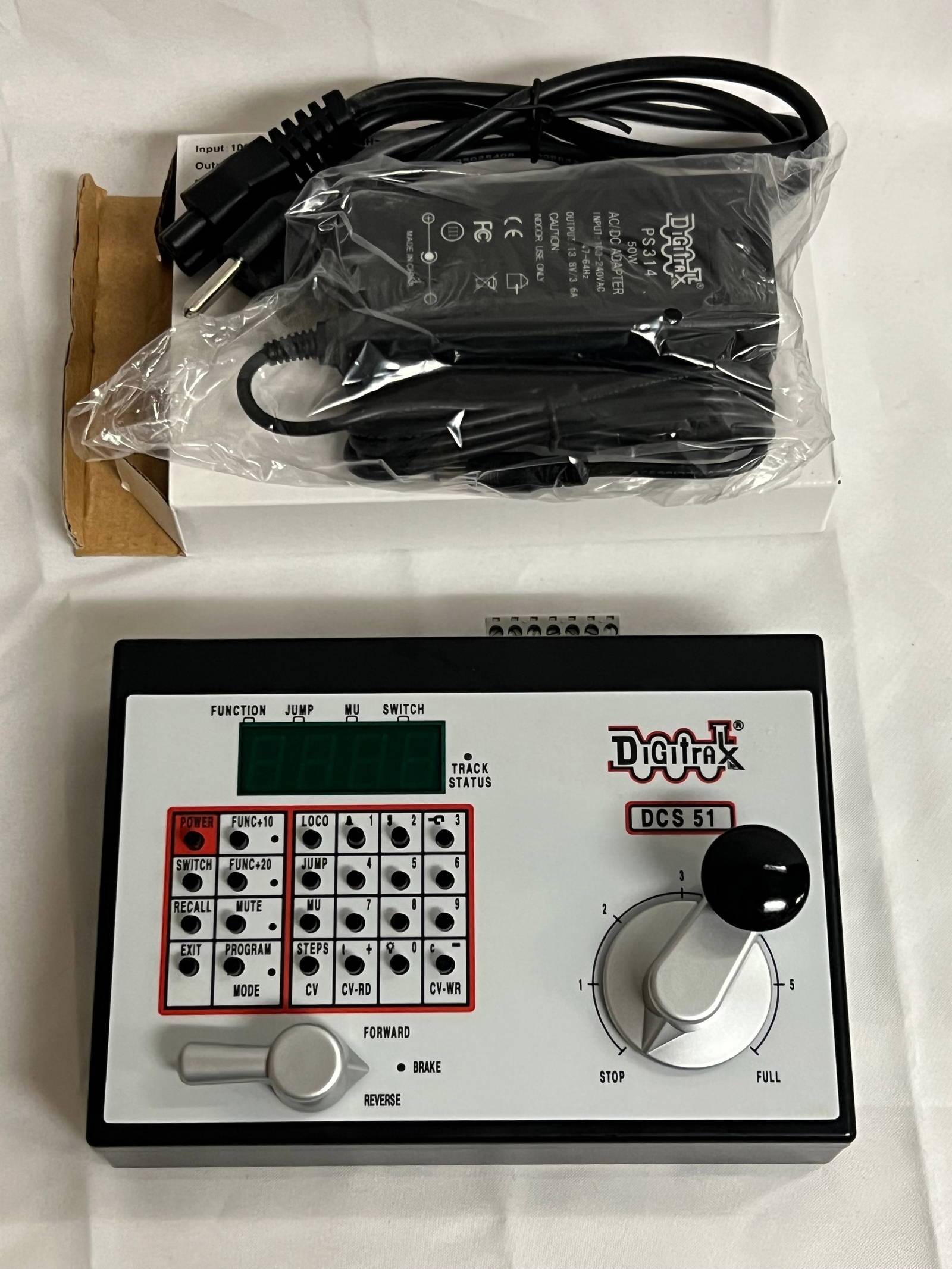 Ho Scale Digitrax Zephyr Xtra 3.0 Amp Straiter Set- New In Box W/ Manual + More Auction