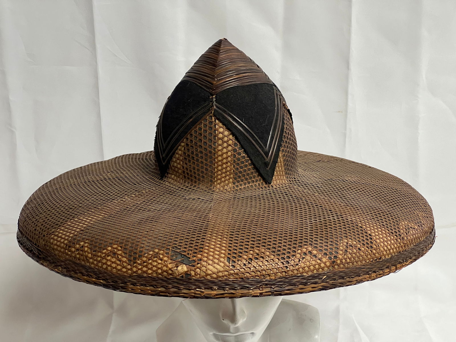 Atq Filipino Salakot Museum Hat - Made From Palm Leaves, Bamboo, Rattan ...