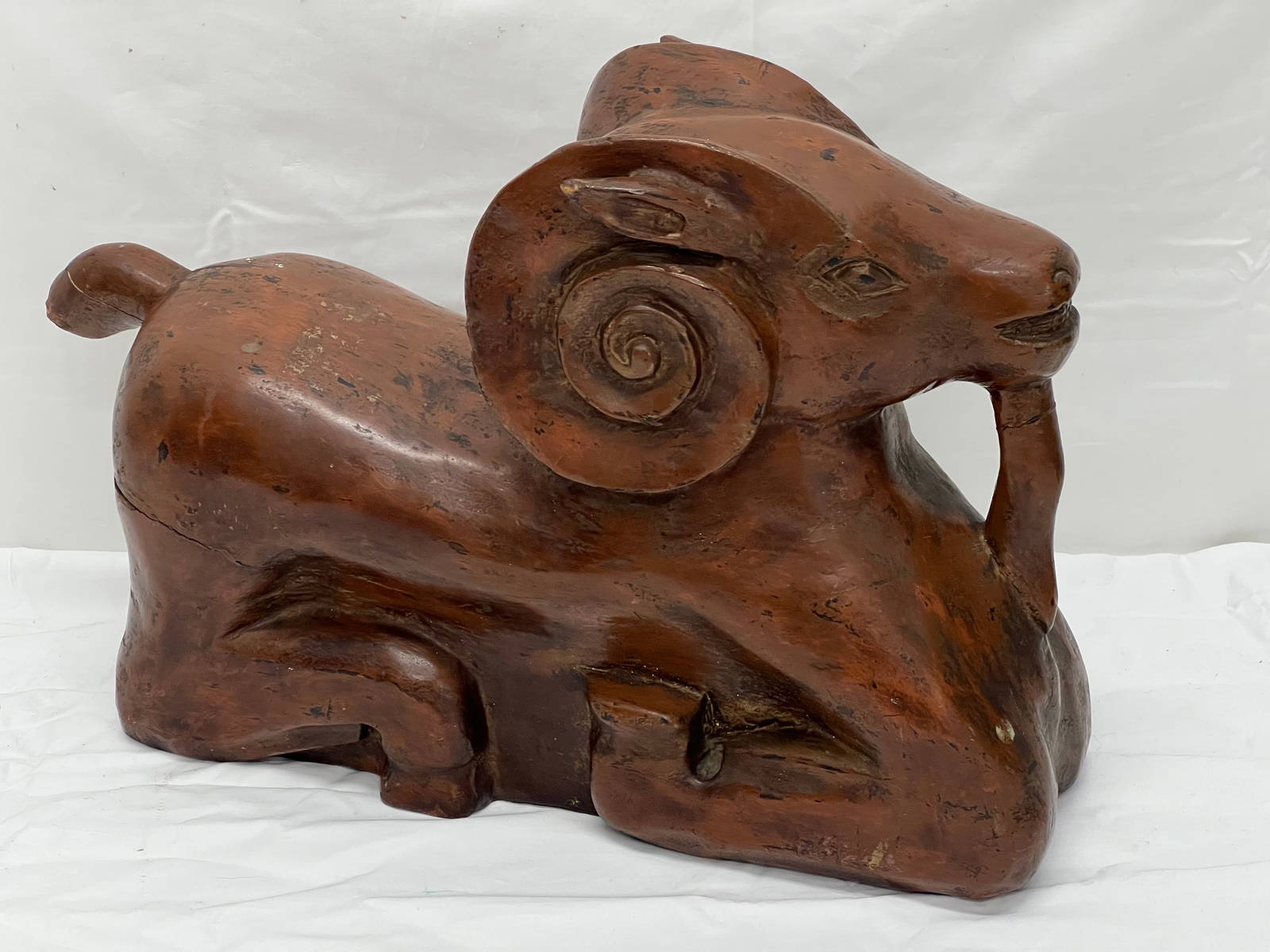 Carved Wooden Chinese Ram 16'' X 5.5'' X 11''t Auction