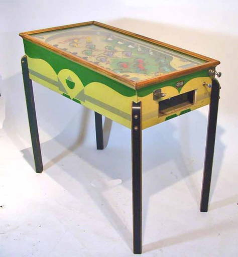 Circa 1930's 5 Cent Pinball Machine " Trapper"