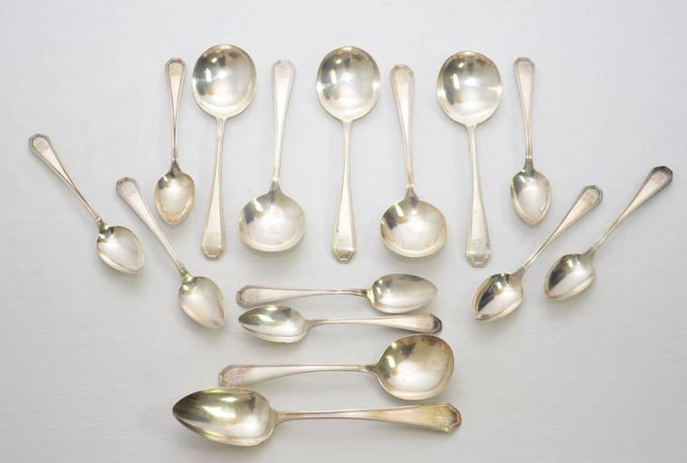 Dominick & Haff Queen Anne Sterling Silver Flatware