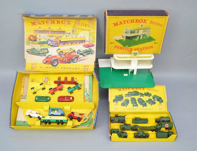 Vintage Lesney Matchbox Grand Prix Racetrack Set,