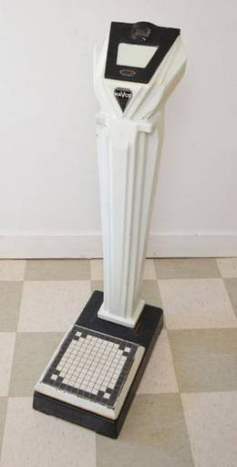 Barnes Navco Coin Operated Art Deco Scale