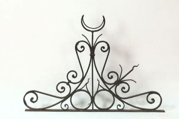 964: Ornate Victorian Wrought-Iron Gate Cresting,