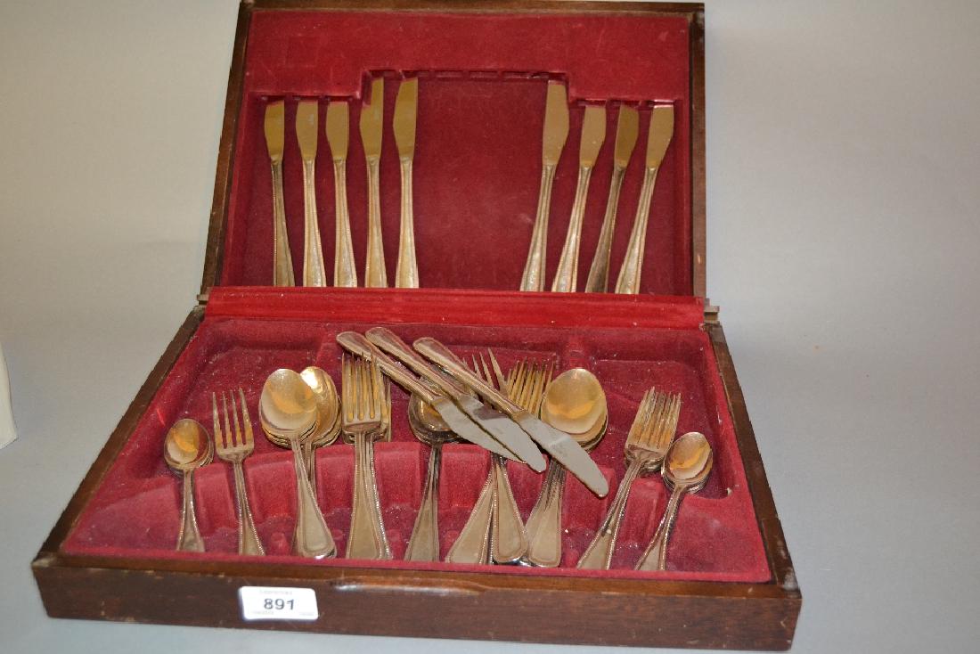 Viners Silver Plated Canteen Of Cutlery In Original Box