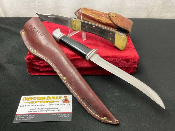 Pair Of Buck Knives, Hunting #110 & Fillet #123, Both W/ Leather Sheaths
